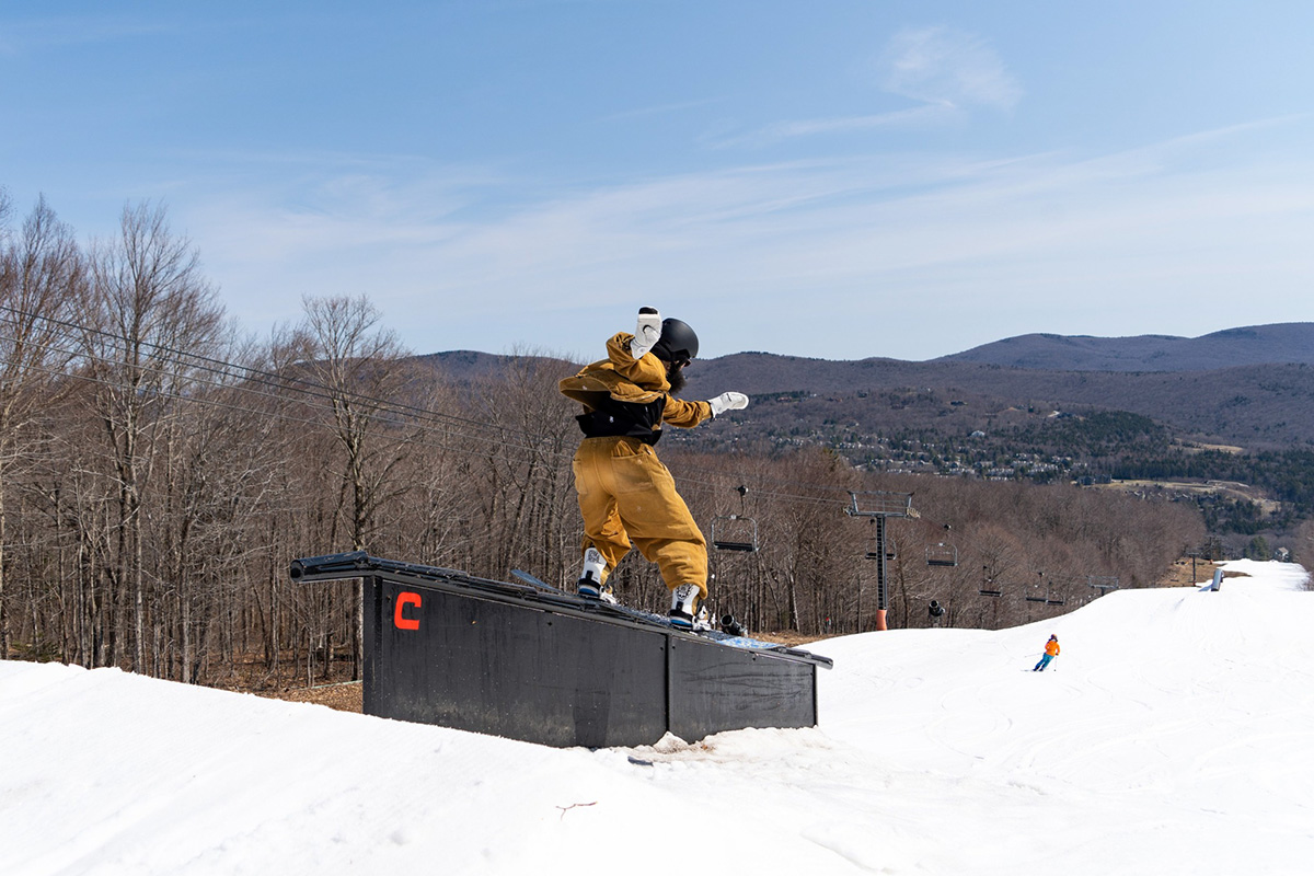Top Terrain Parks in North America: Ultimate Guide for Freestylers